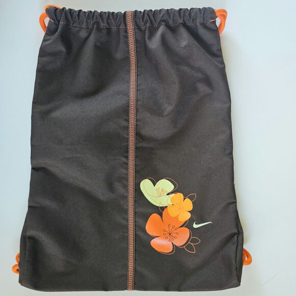 Nike | Bags | Nike Brownorange Floral Vinyl Athletic Pullstring ...